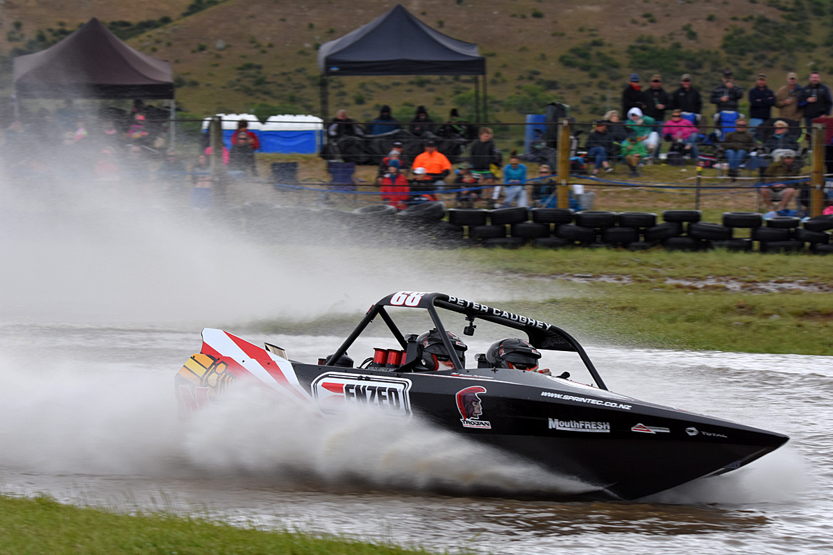 Dry weather calls halt to SuperBoat Champs round - Peter Caughey Racing ...